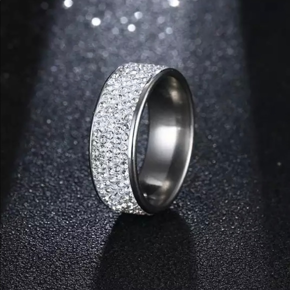 Jewelry | 4 For 2 Or As Marked Blingy Crystal Ring | Poshmark